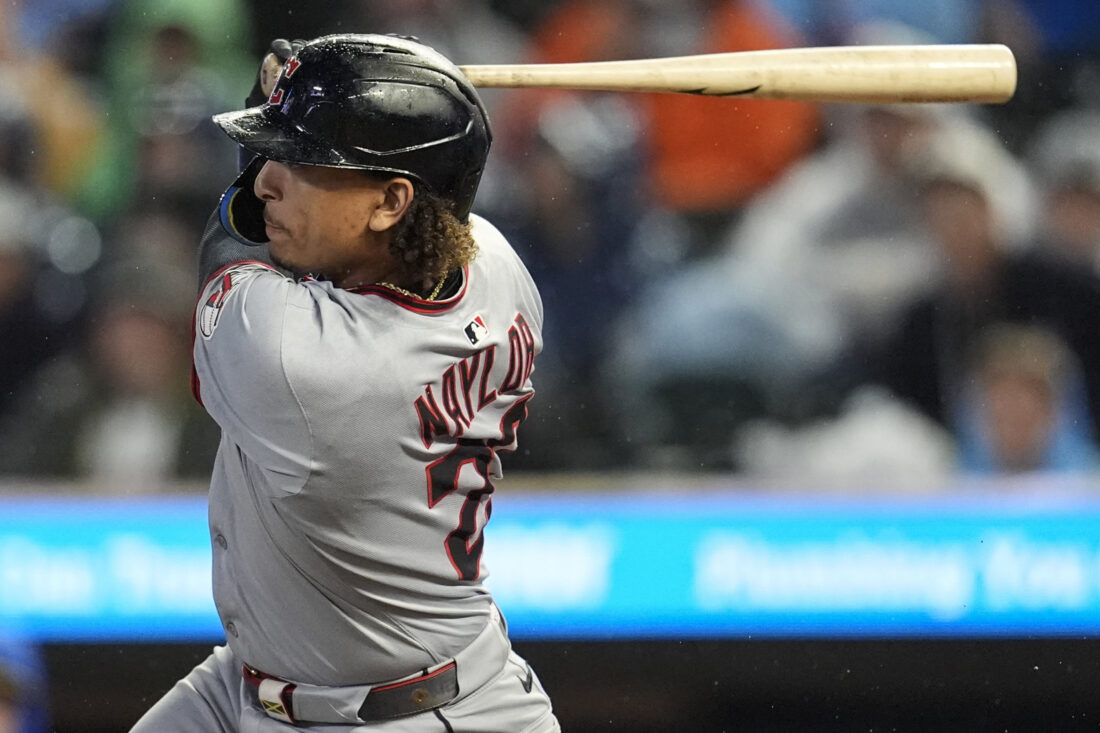 Naylor drives in 4 as Guardians beat Twins for eighth straight victory ...
